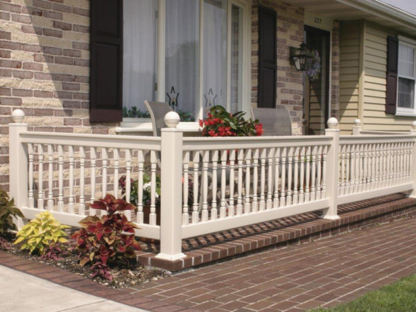 Easy To Install Vinyl & Aluminum Railing Kits | Creekside Vinyl